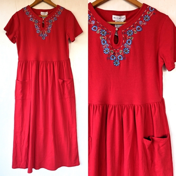 Vintage | Dresses | Vintage Embroidered Flower Red House Dress | Poshmark